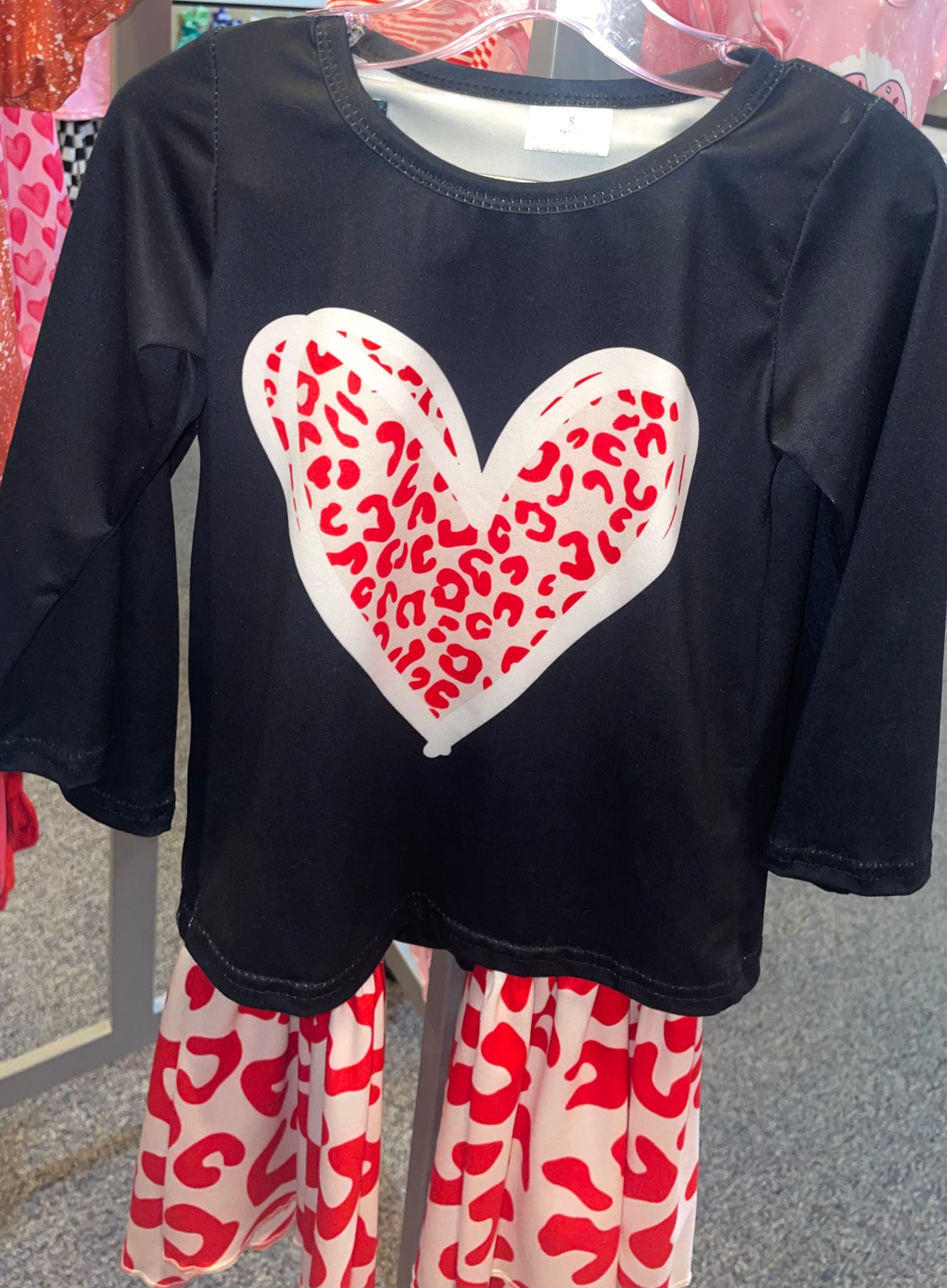 Long sleeve cheetah girls set – The Grumpy Princess